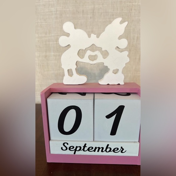 Office | Mickey Minnie Mouse Wooden Interchangeable Calendar | Poshmark